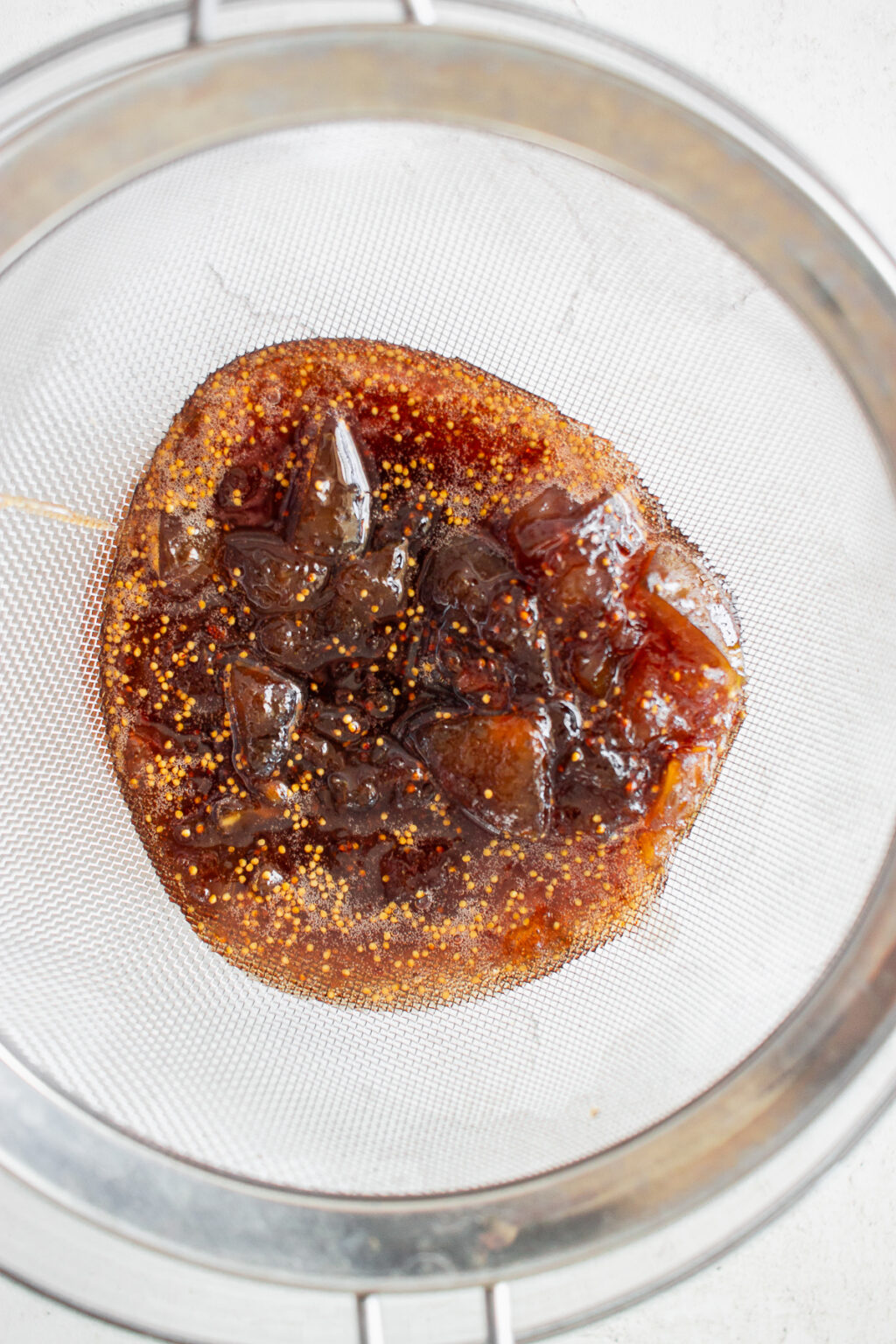 Fig Syrup Recipe to Elevate your Cocktails and Dishes