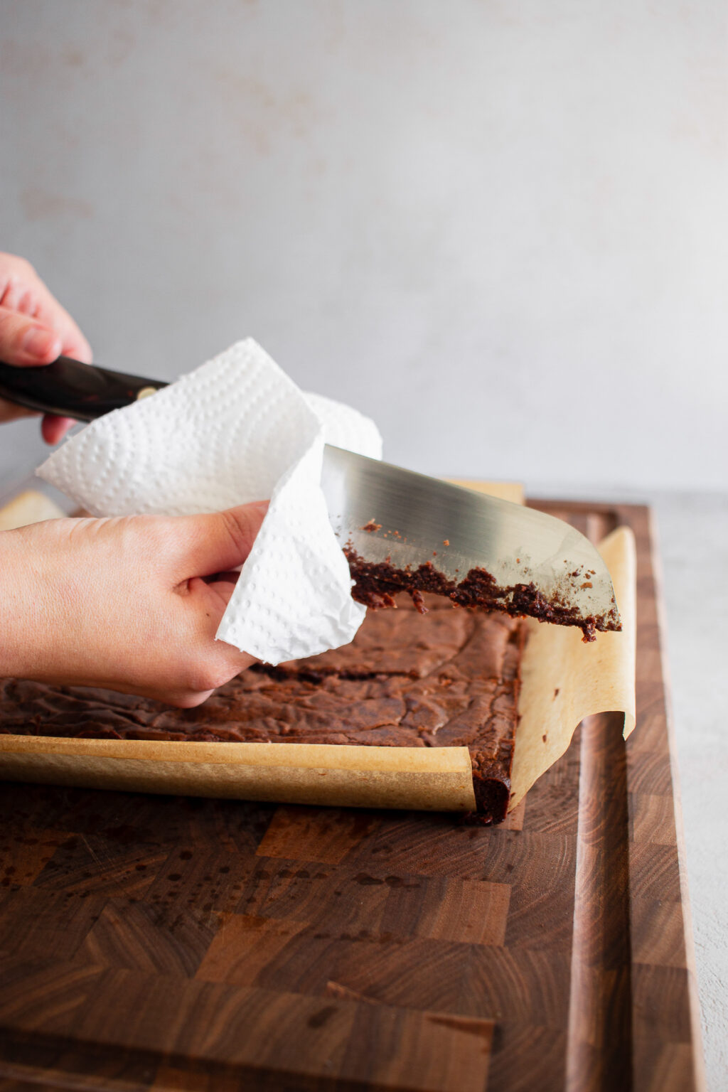 How to Cut Brownies Cleanly for the Perfect Slice